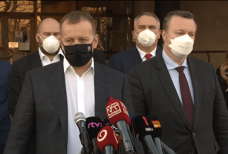 Sme rodina odíde z vlády, ak sa nesplnia ich konkrétne požiadavky ...