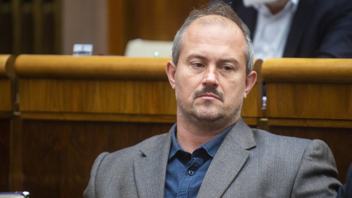 Kotleba by podľa odborníkov mohol opäť kandidovať- Správy STVR