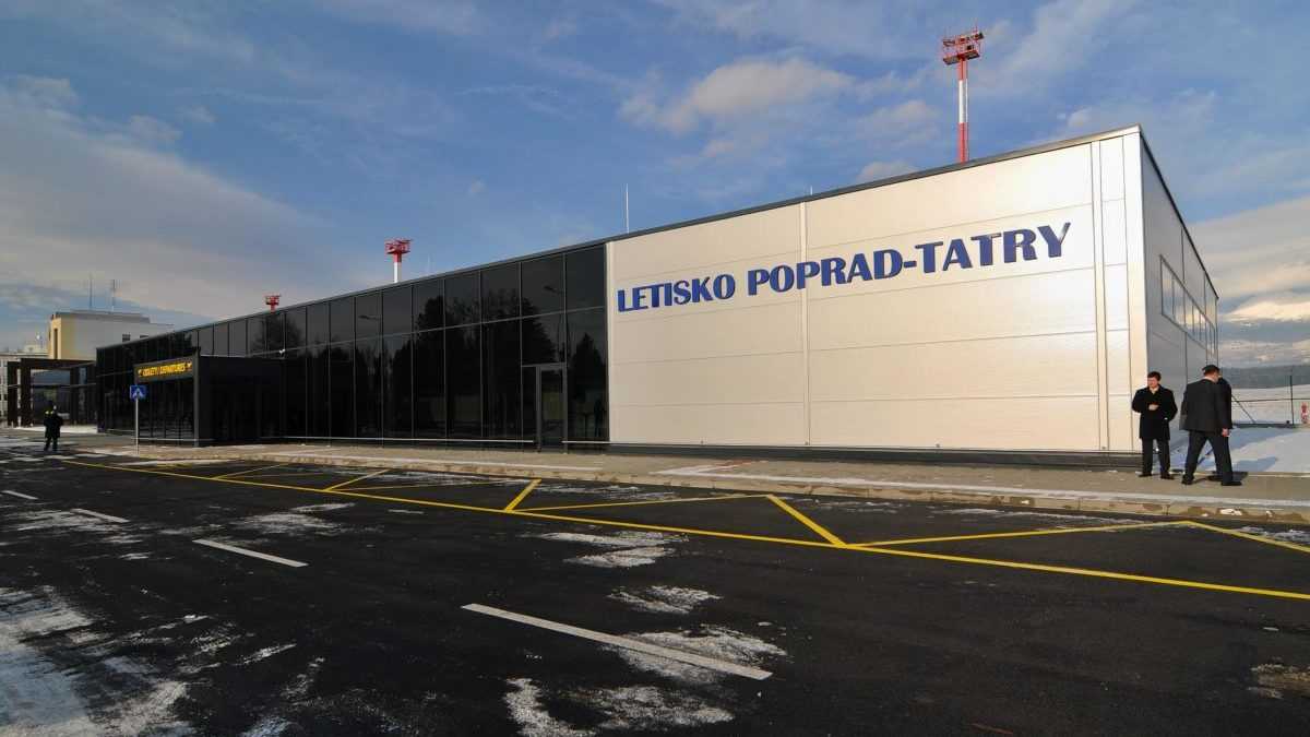 Zamestnanci popradského letiska stiahli výpovede - Správy STVR
