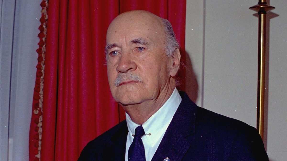 Vrtuľník považoval za účinný nástroj na pomoc ľuďom - Správy STVR