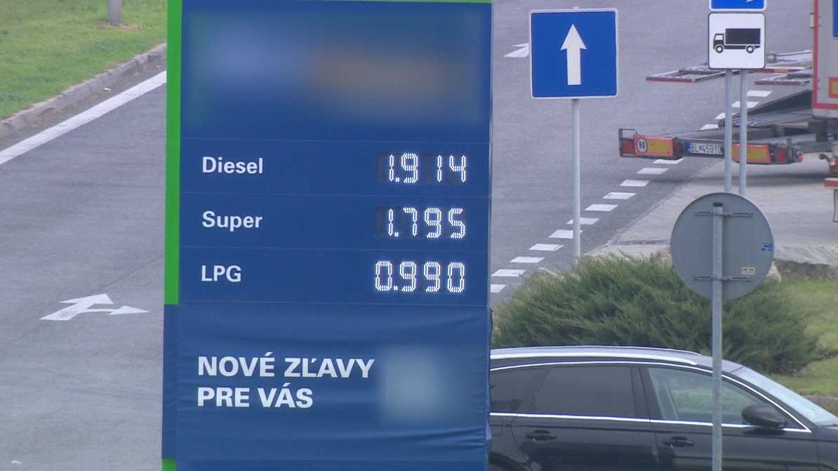 Ceny benzínu od nového roka prudko narastú - Správy STVR