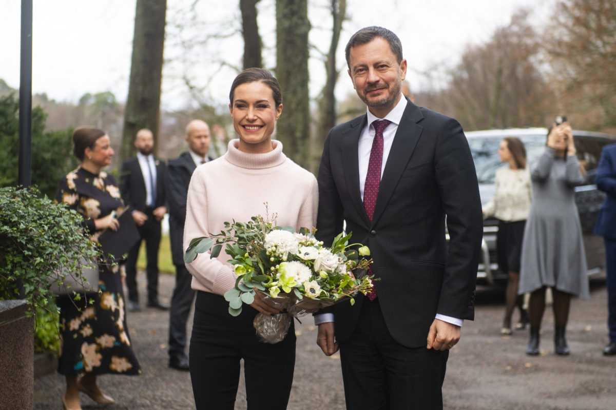 Premiér Heger sa vo Fínsku stretol s Marinovou - Správy STVR Premiér Heger sa vo Fínsku stretol s Marinovou - Správy STVR
