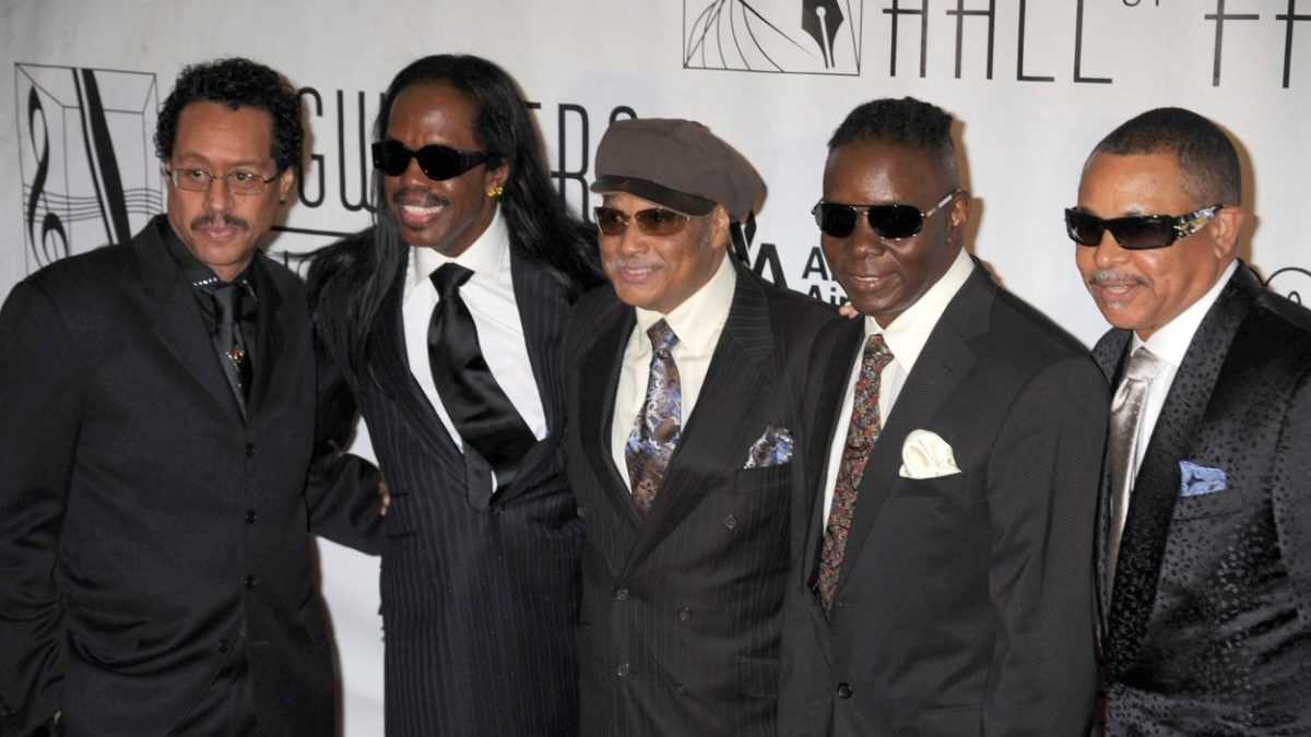 Vo veku 67 rokov zomrel bubeník Fred White - Správy STVR