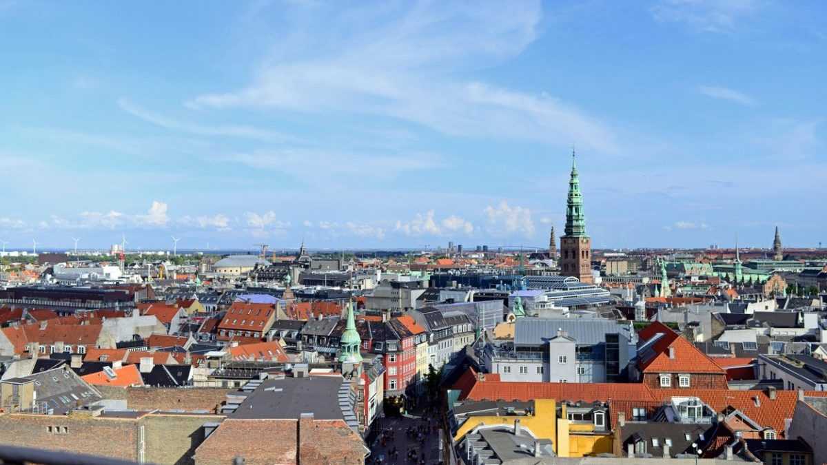 Rušné časti Kodane uzavrú pre autá - Správy STVR
