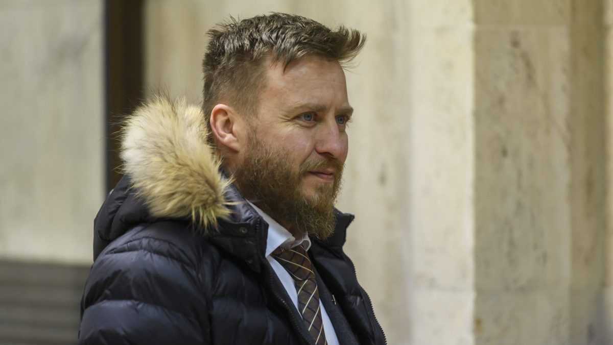 Pandemický manažment bude preverovať Peter Kotlár - Správy STVR