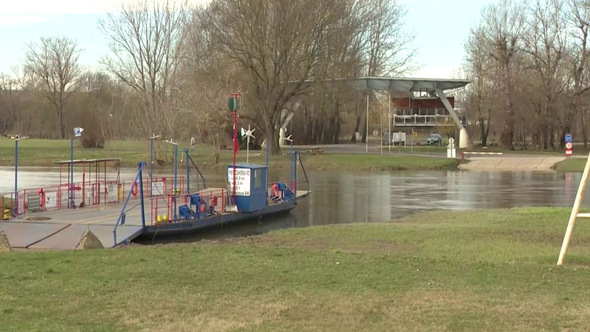 Hladina rieky Morava stúpa - Správy STVR