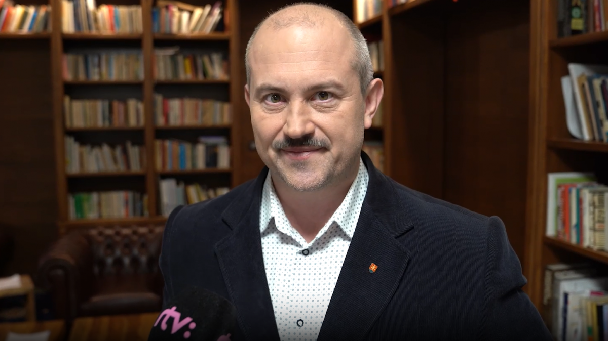 Marian Kotleba: Nemám dobrý pocit z umelej inteligencie - Správy STVR