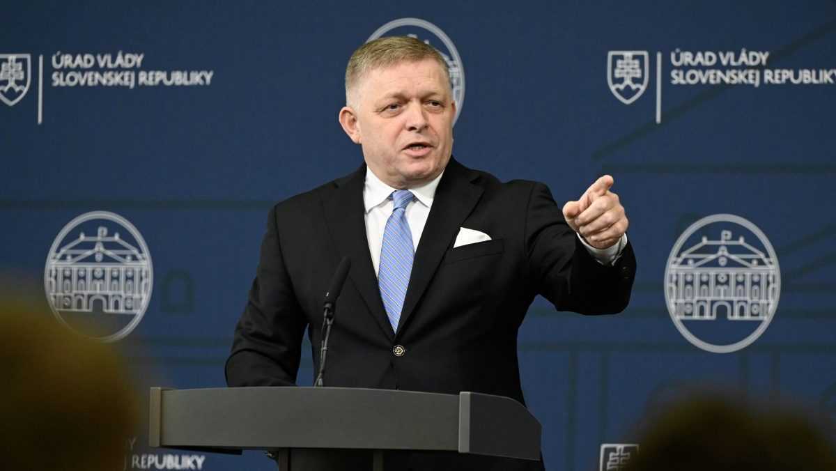 P. Pellegrini po návšteve SIS žiada zvolanie Bezpečnostnej rady ...