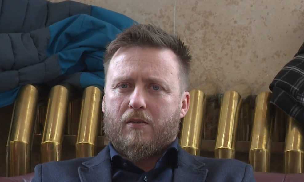 P. Kotlár musí prepracovať správu o pandémii - Správy STVR