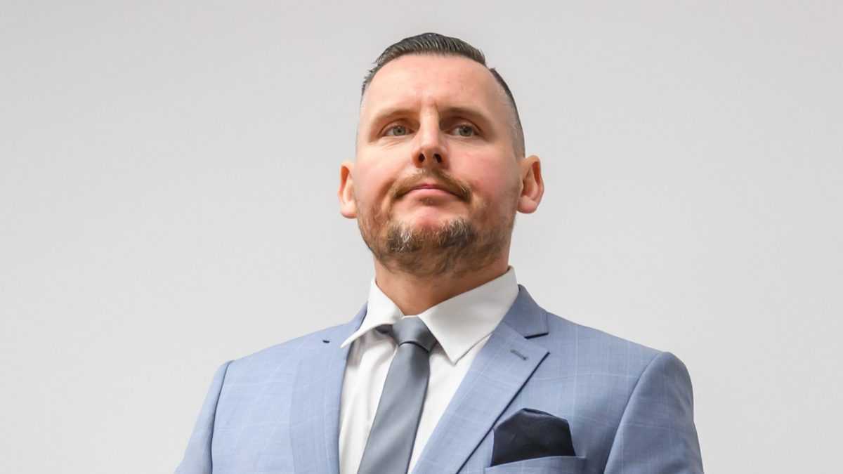 Daniel Bombic je už druhý deň v cele policajného zaistenia - Správy STVR