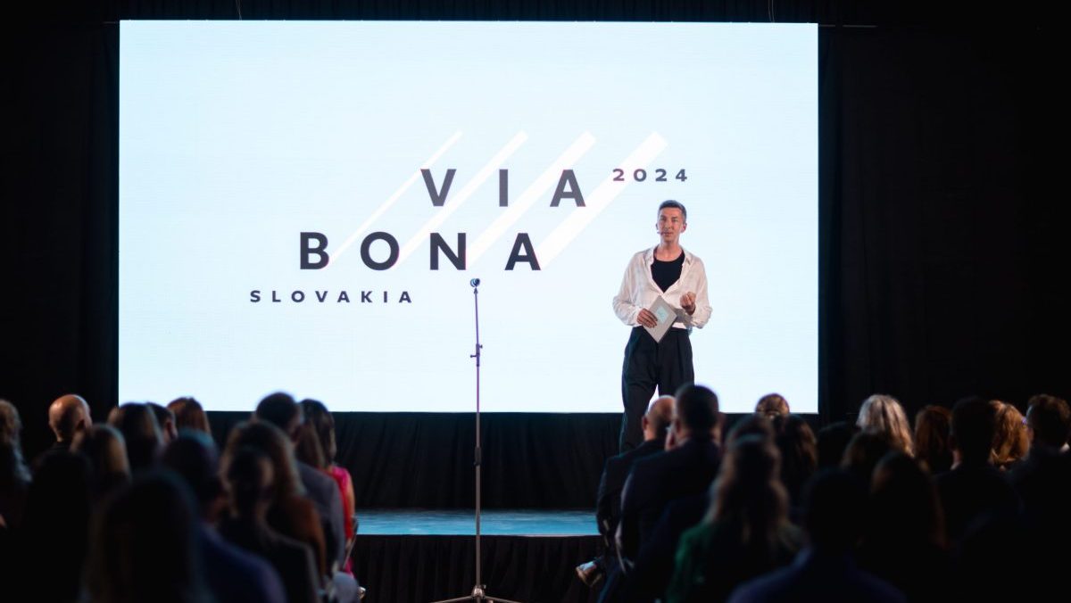 Spoznali sme víťazov 25. ročníka ocenenia Via Bona Slovakia - Správy STVR