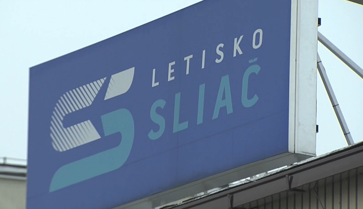 Na letisko Sliač by sa v budúcnosti mohli vrátiť aj civilné lety ...